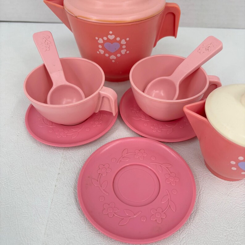 Vintage 1982 Fisher Price Tea Party Set Pink Teapot Creamer Cups ...