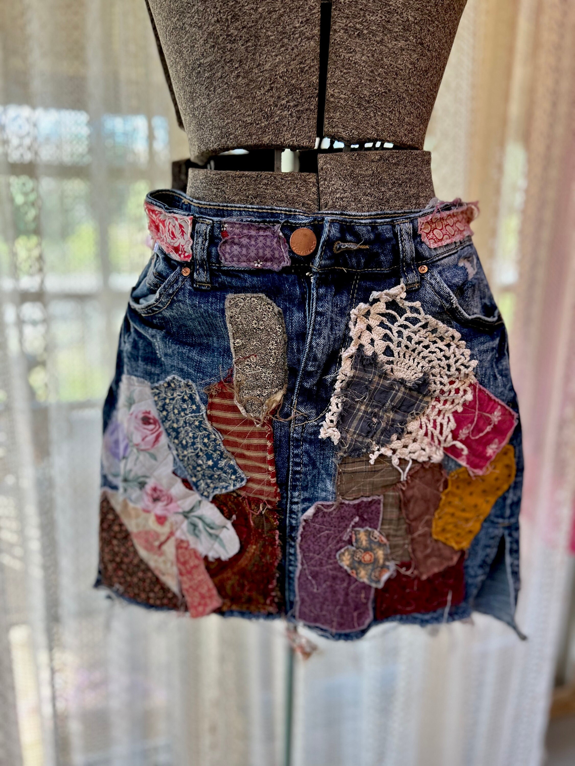 Denim Skirt Patchwork Blue Size 4/distressed/summer Fashion/wearable ...
