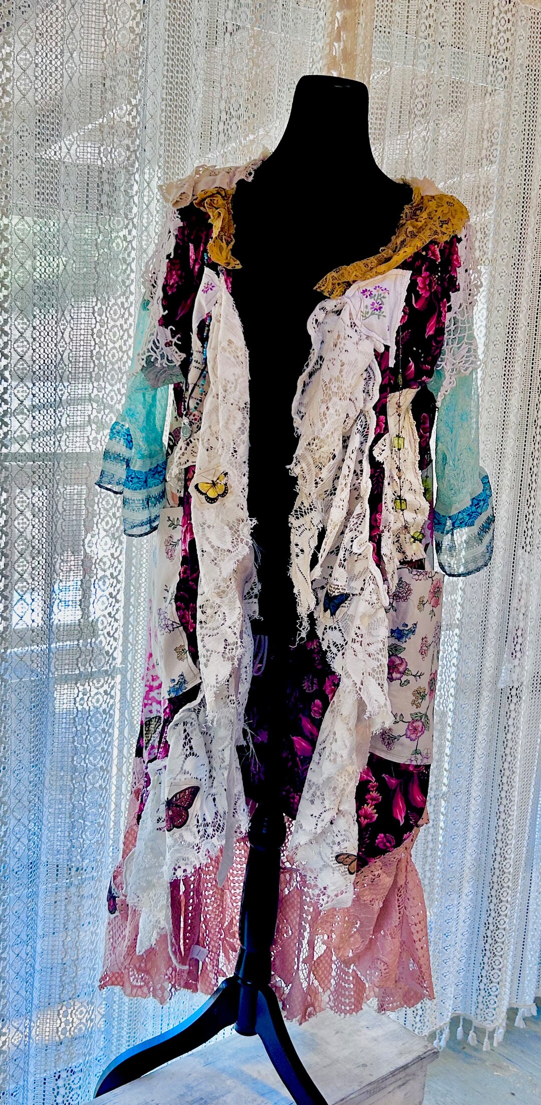 Upcycled Beach Wear / BOHO Artsy Floral Kaftan / Flowy Lace Shabby Chic ...
