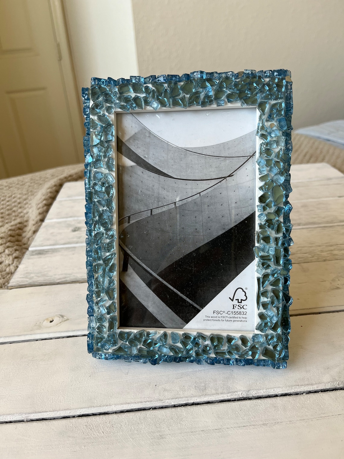 Crushed Glass, Broken Glass Pieces, Reflective Glass Picture Frame ...