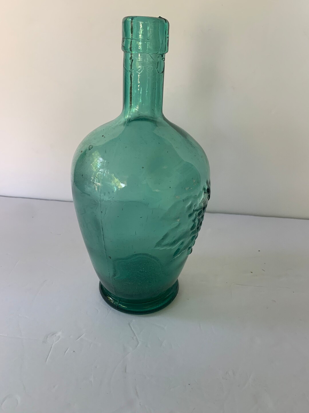 Antique Green Glass Wine Bottle - CANTINE VASELLI Orvieto, Italy ...