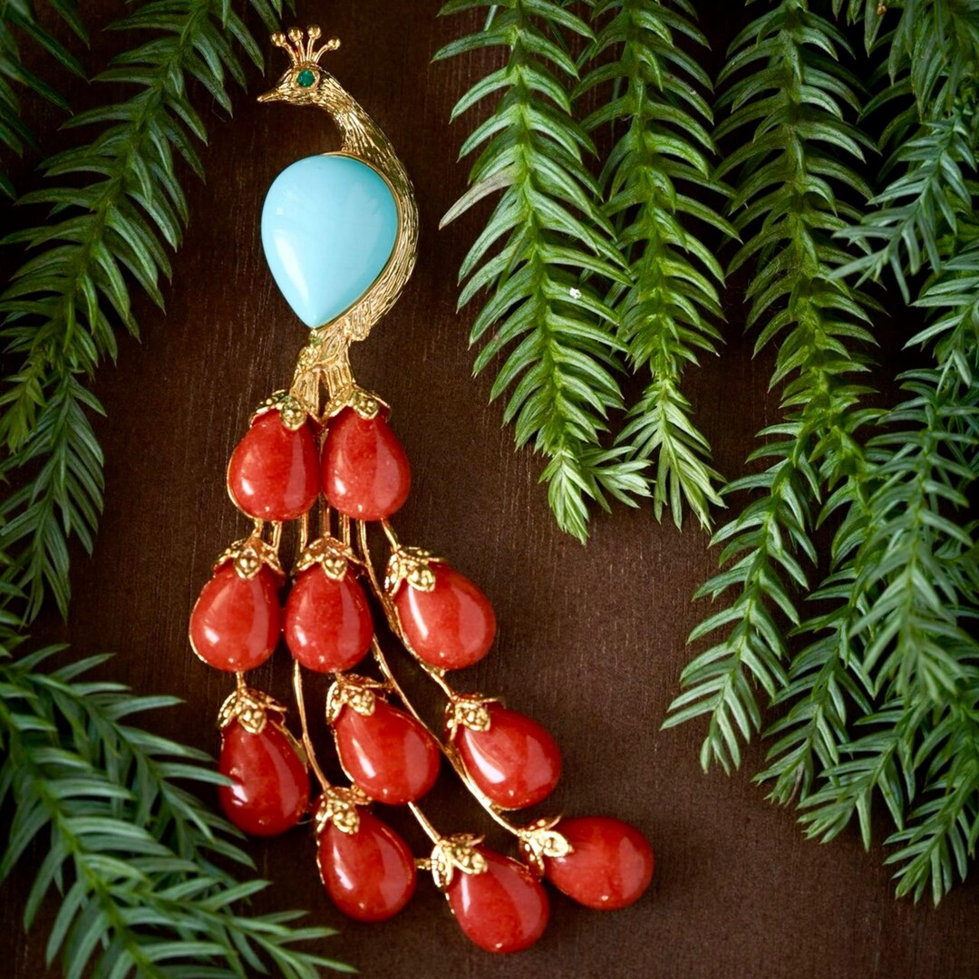 Unique Peacock Red Jade and Lab Turquoise Brooch/handmade Cluster ...