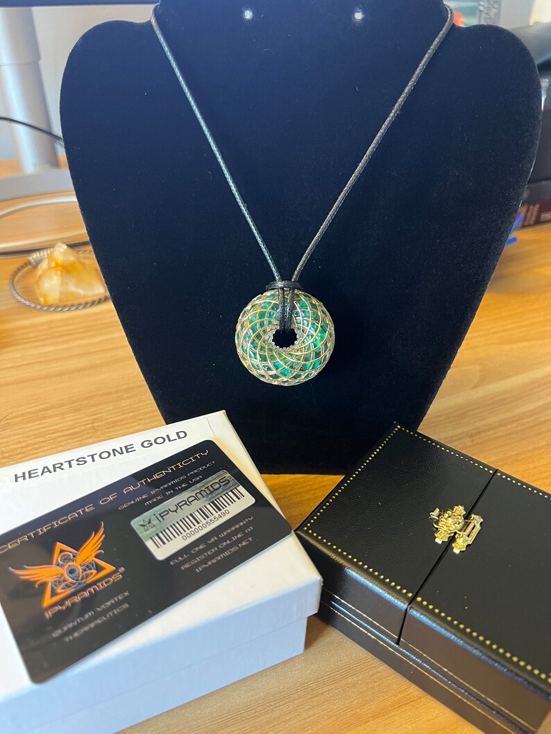 Itorus Iz 18K Gold Plated: Heart Stone Toroidal Crystal Vortex Coil ...