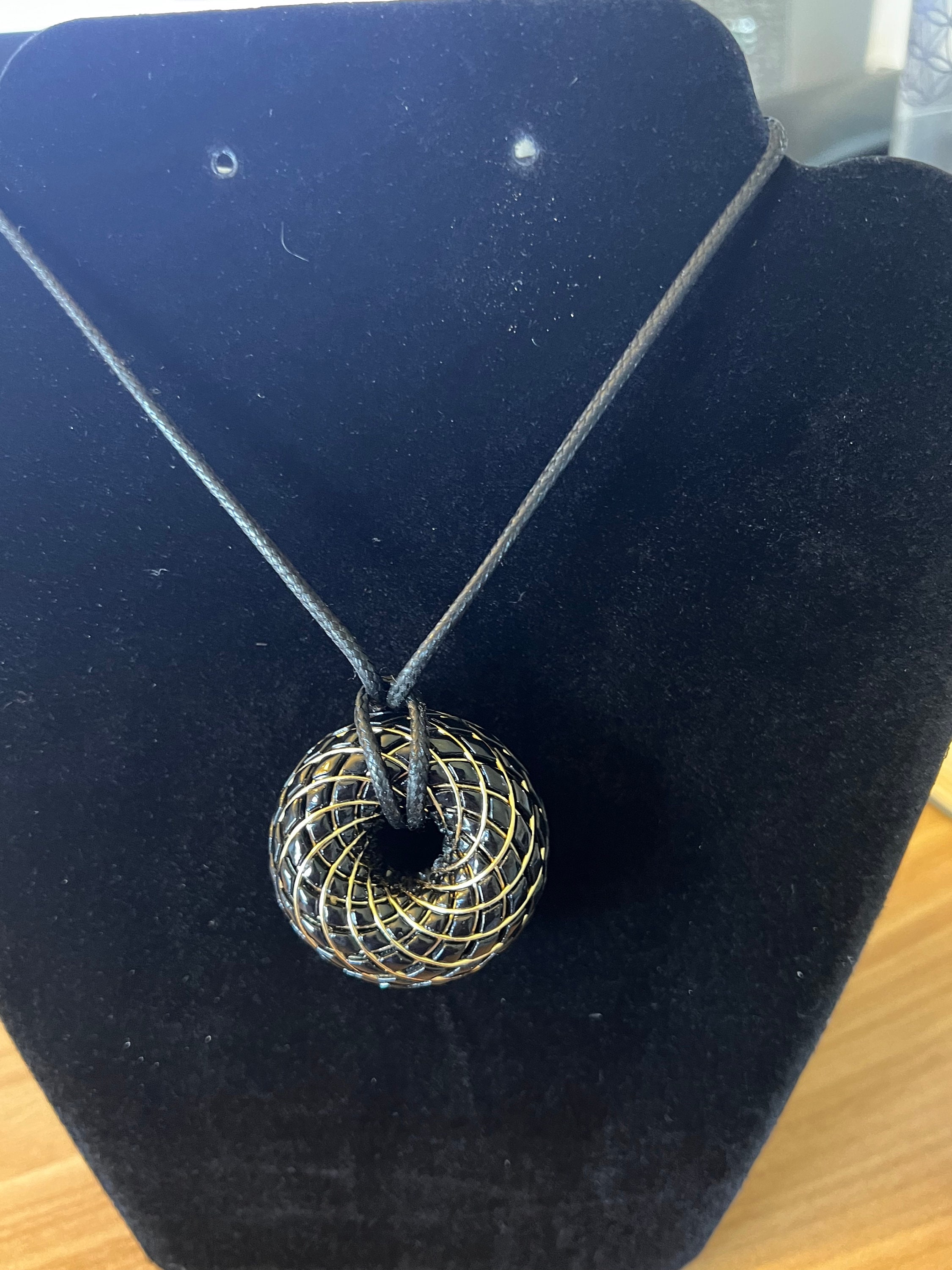 Shungite C60 Itorus Iz 18K Gold Plated Vortex Coil Pendant - EMF Harmonizing Necklace - Etsy