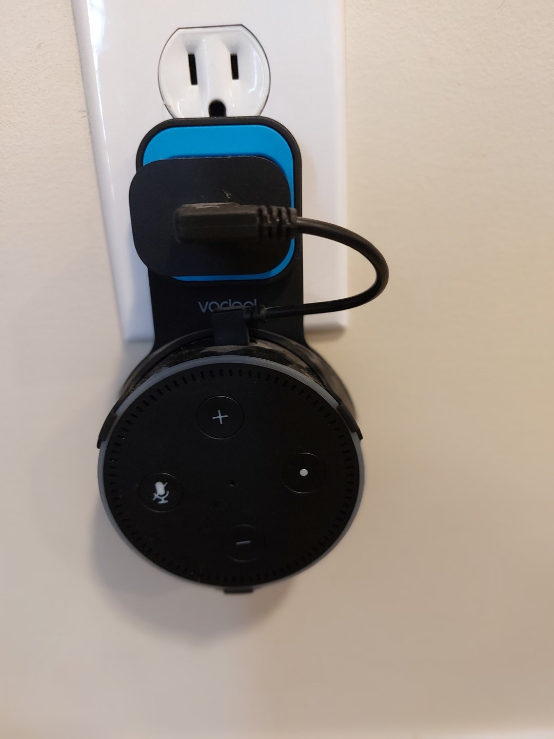 Wall Mount Display for Echo Dot - Alexa Generation Three -3 Devices ...