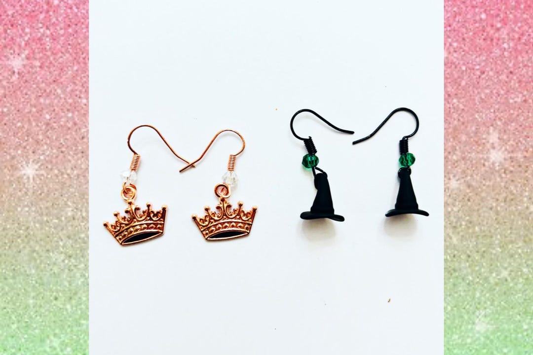 Wicked Collection Earrings Elphaba and Glinda Earrings Black Witch Hat ...