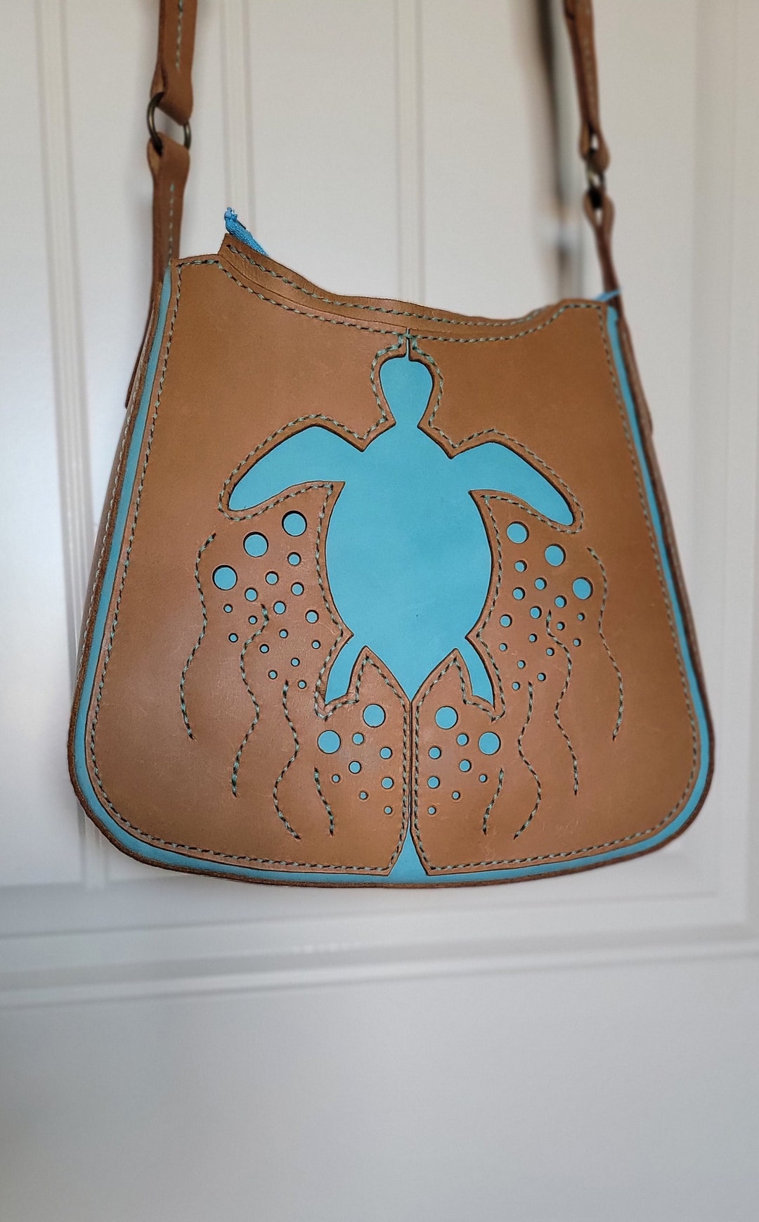 Handmade Leather Shoulder Bag, Turtle Design, Turtle Purse, Purse ...