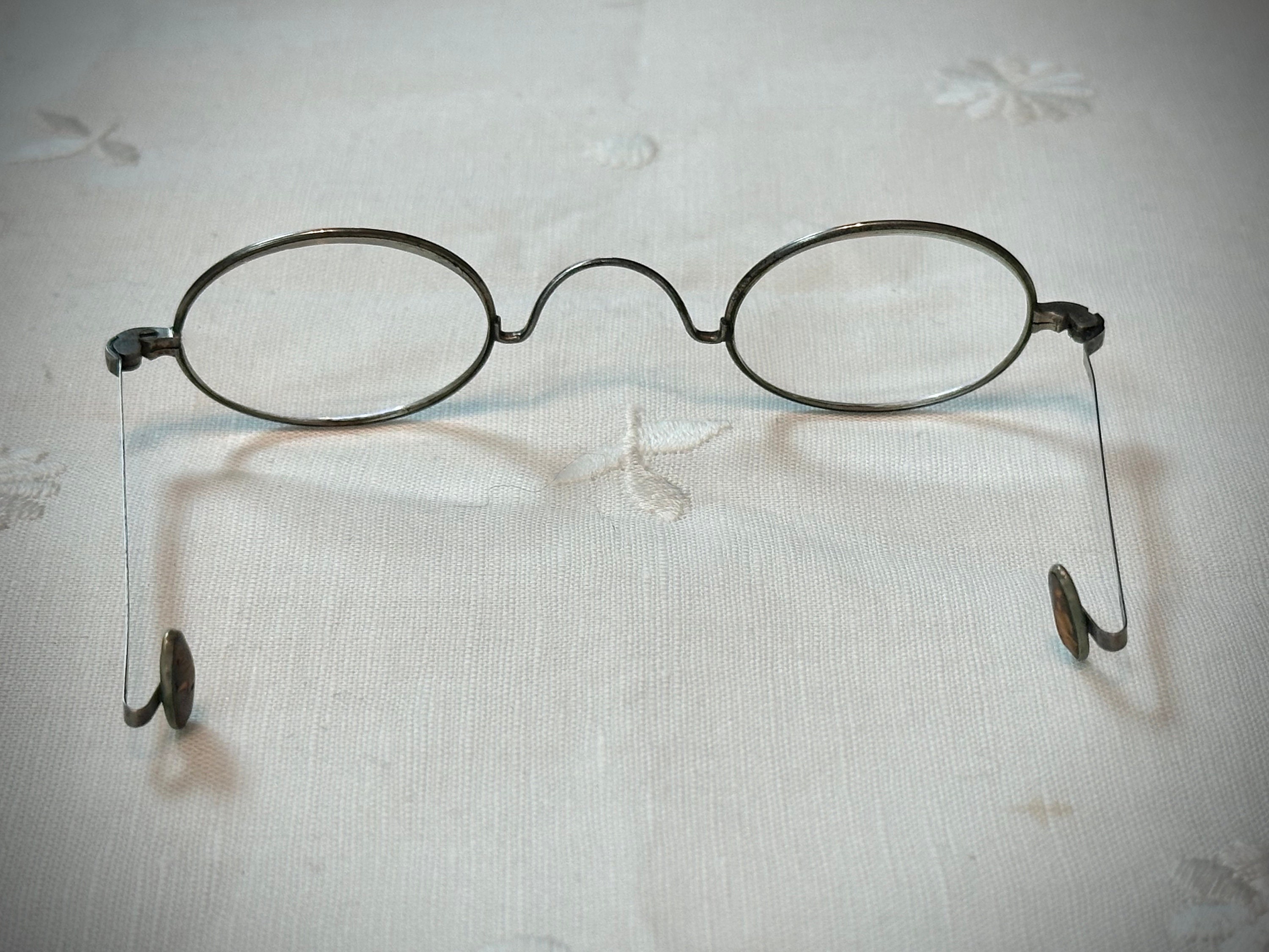 Antique Wire Rim Round Reading Eyeglasses Saddle Bridge Nose With Case ...