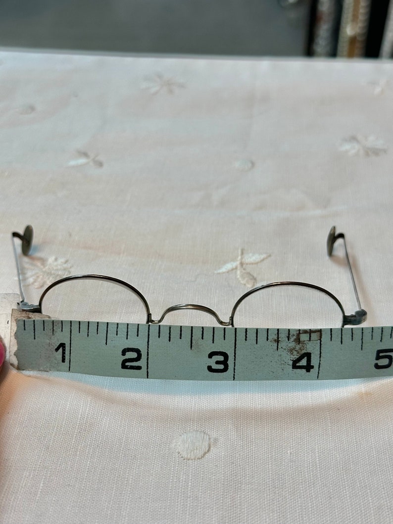 Antique Wire Rim Round Reading Eyeglasses Saddle Bridge Nose With Case ...