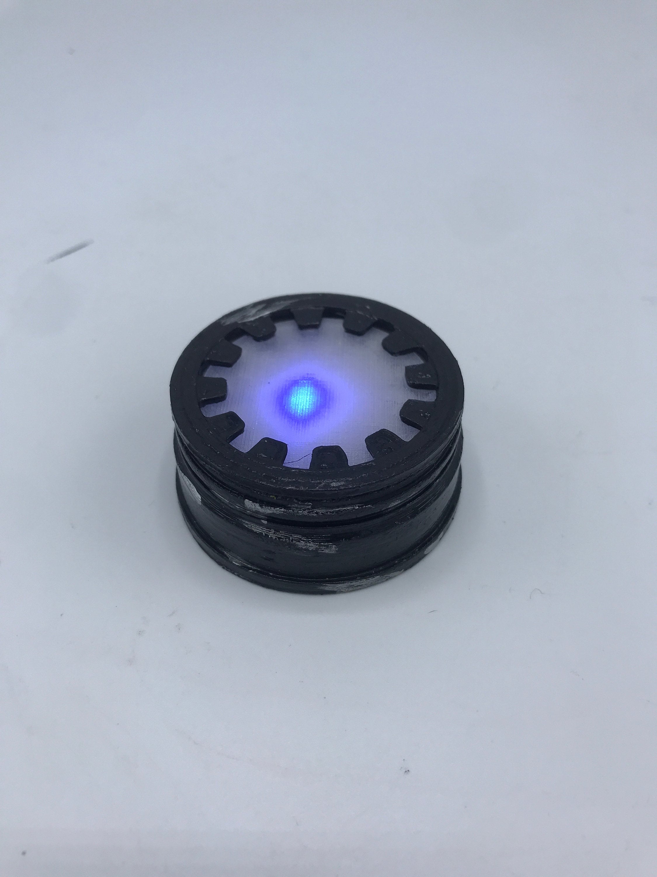 Mandalorian Bounty Puck Led Light Up - Etsy