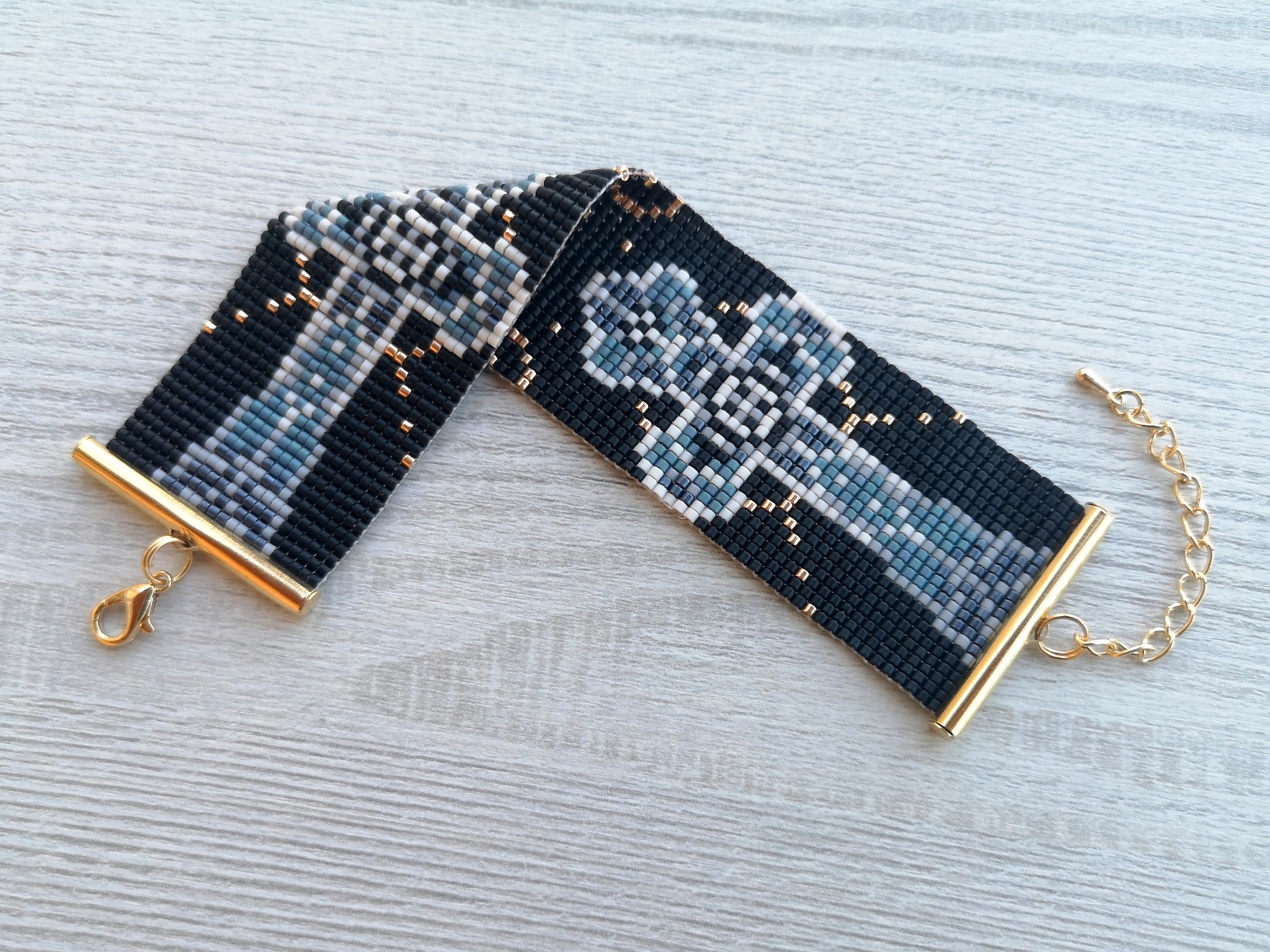 Fancy Cross Bead Loom Bracelet Pattern, Catholic Crosses Woven Beaded ...