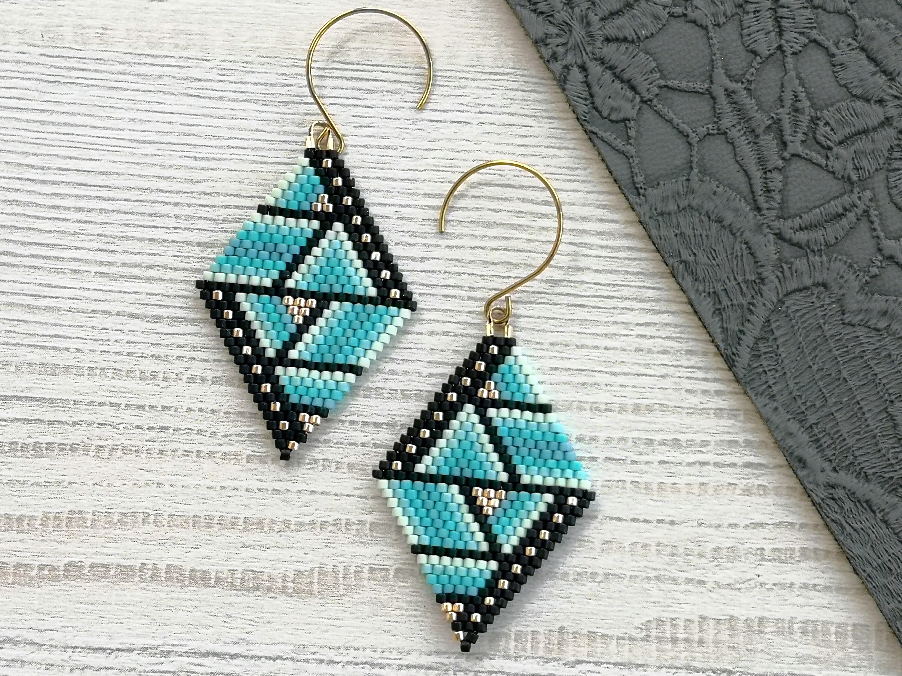 Turquoise Shades Rhombus Earrings Brick Stitch Pattern, Miyuki Delica ...