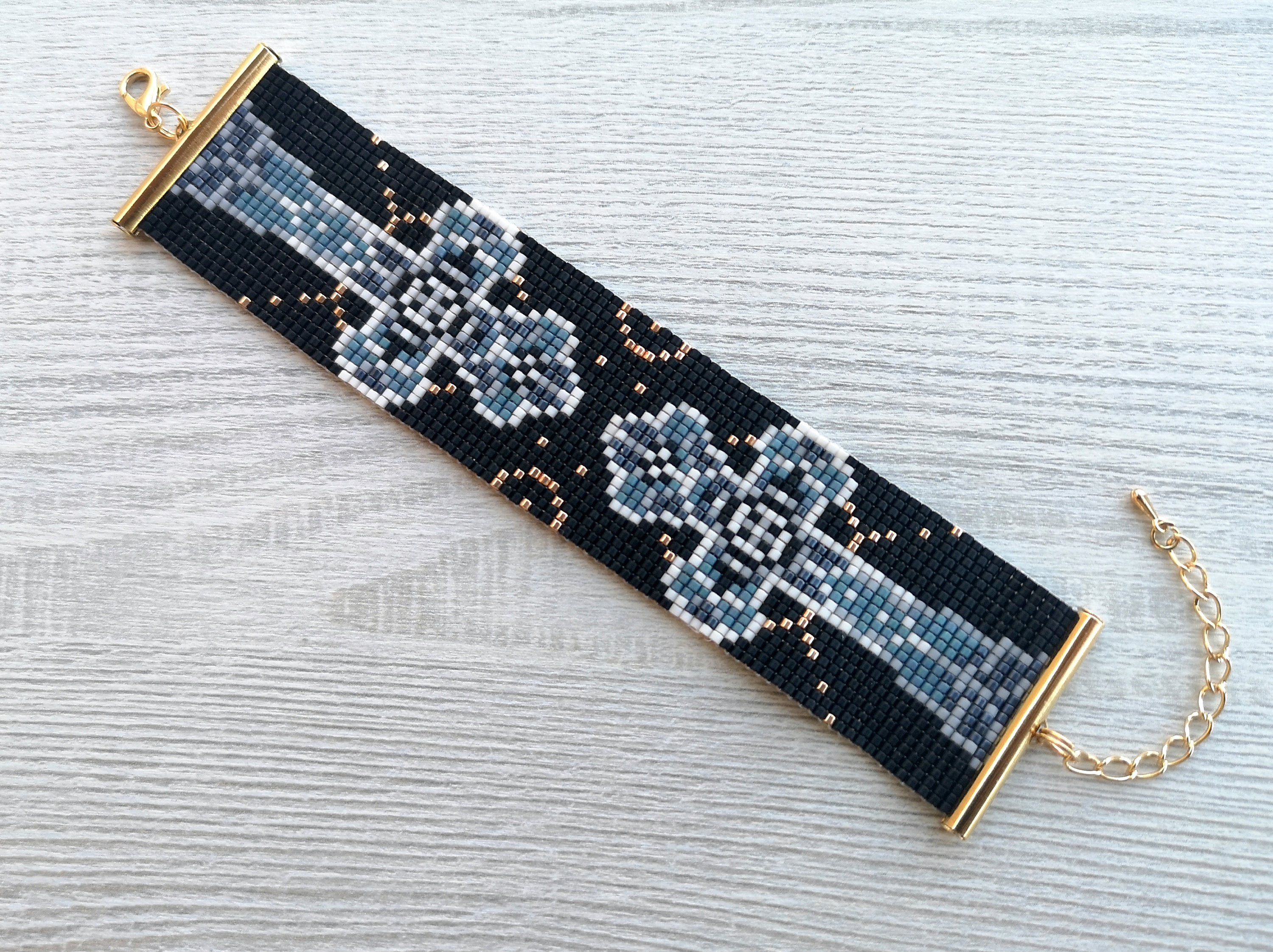 Fancy Cross Bead Loom Bracelet Pattern, Catholic Crosses Woven Beaded ...