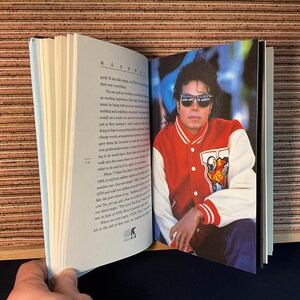 Moonwalk by Michael Jackson - Music Autobiography, Vintage Illustrated ...
