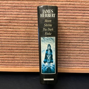 Moon, Shrine, the Dark, Fluke by James Herbert complete and Unabridged First Omnibus Edition ...