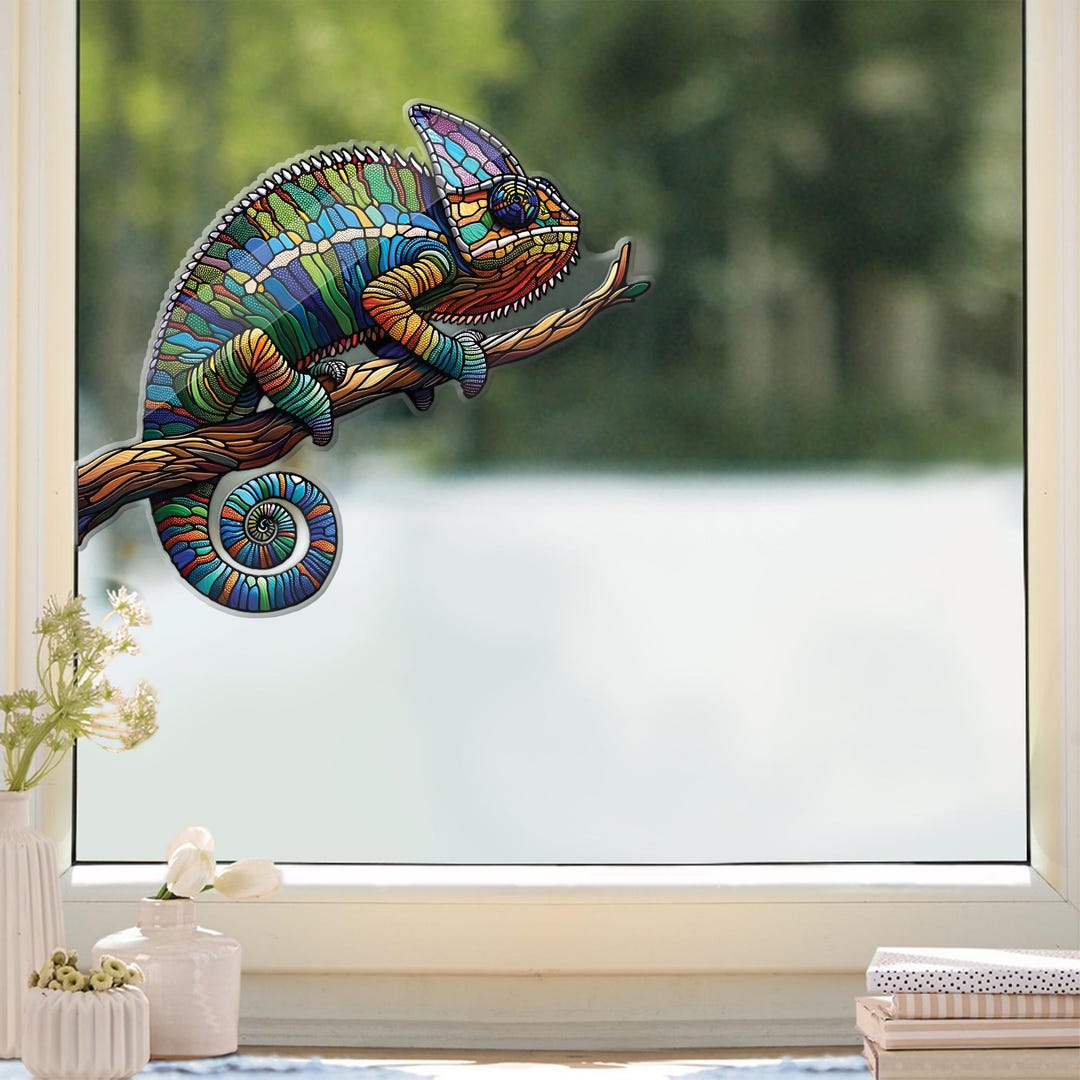Chameleon on Branch Vinyl Decal, Chameleon Decor, Reptile Mom Decor ...