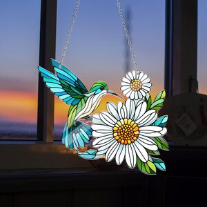 Hummingbird With Daisy Acrylic Window Hangings, Garden Hummingbird ...
