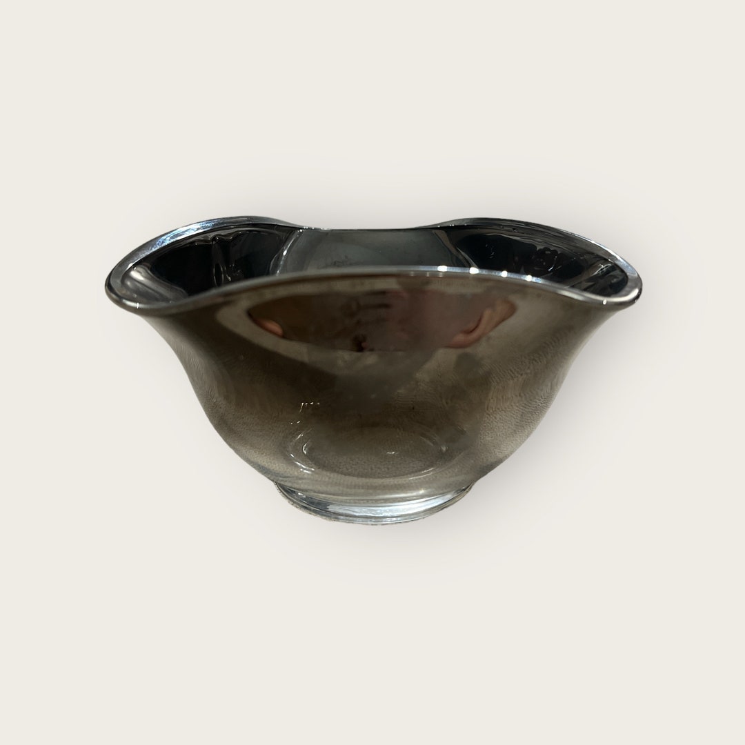 Pair Vintage 1960s Dorothy Thorpe Queens Triangle Dip Bowls Fade Black ...