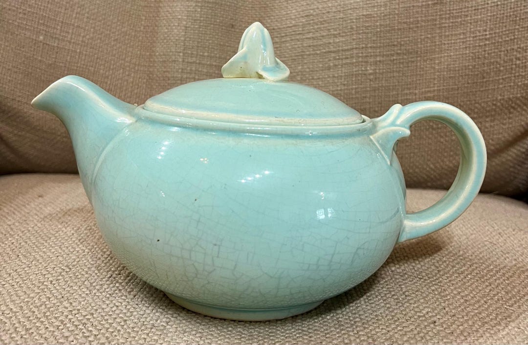 Vintage 1930's Taylor, Smith & Taylor China Company Lu-ray Pastels Surf ...