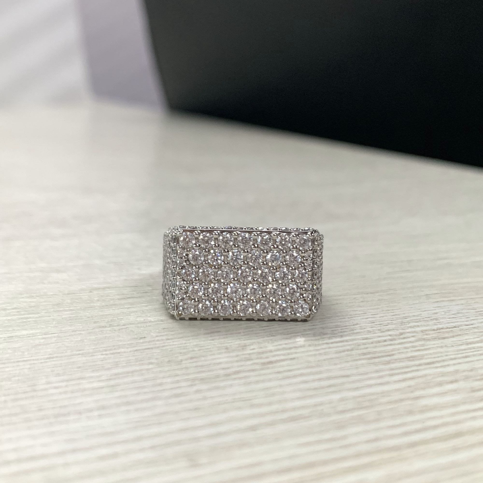 Men's Iced Out Ring Round Moissanite Ring for Men Hip Hop Ring Solid ...