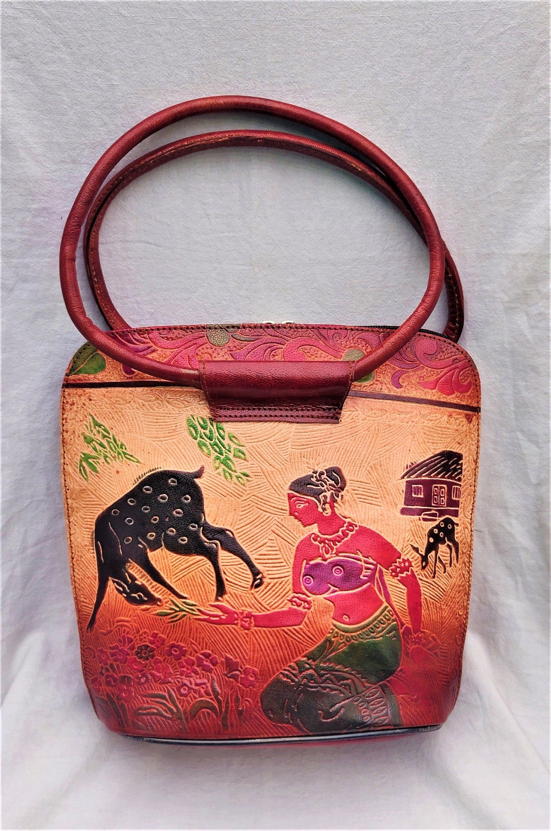 Traditional Genuine Leather Shantiniketan Design Batik Handbag Full Zip ...