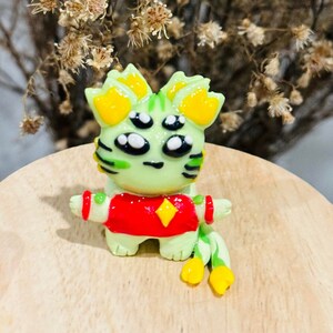 Gnarpy From Regretevator Green Alien Cat Handmade Miniature Figurine ...