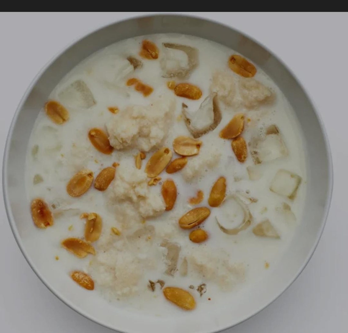 Garri Ijebu, Dry Crispy Cassava Flake for Swallow, Nigerian Food, White ...