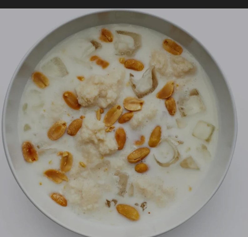Garri Ijebu, Dry Crispy Cassava Flake for Swallow, Nigerian Food, White ...