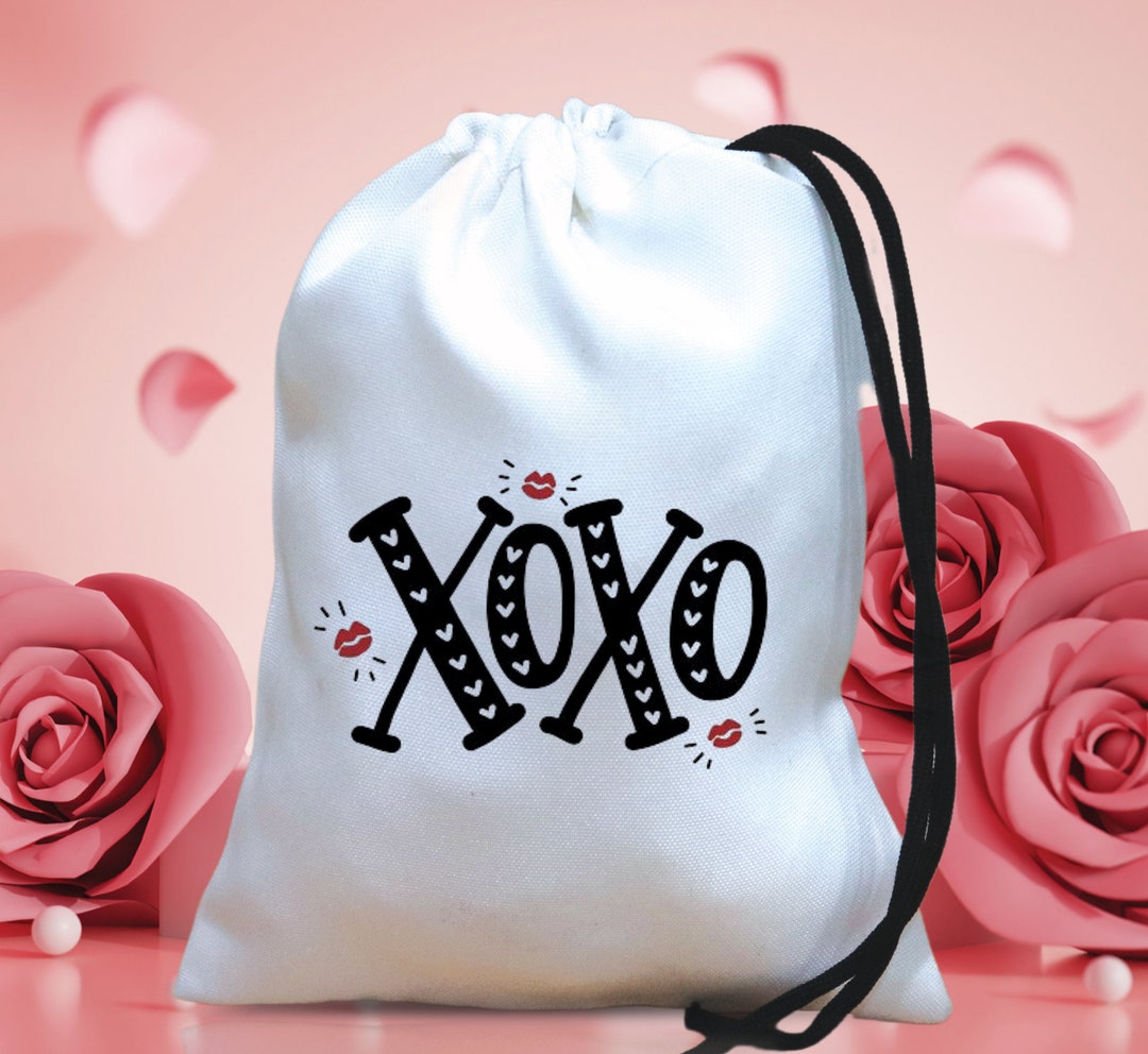 XOXO Favor Bag-candy and Treat Bag-valentine XOXO Candy Pouch-kissing ...