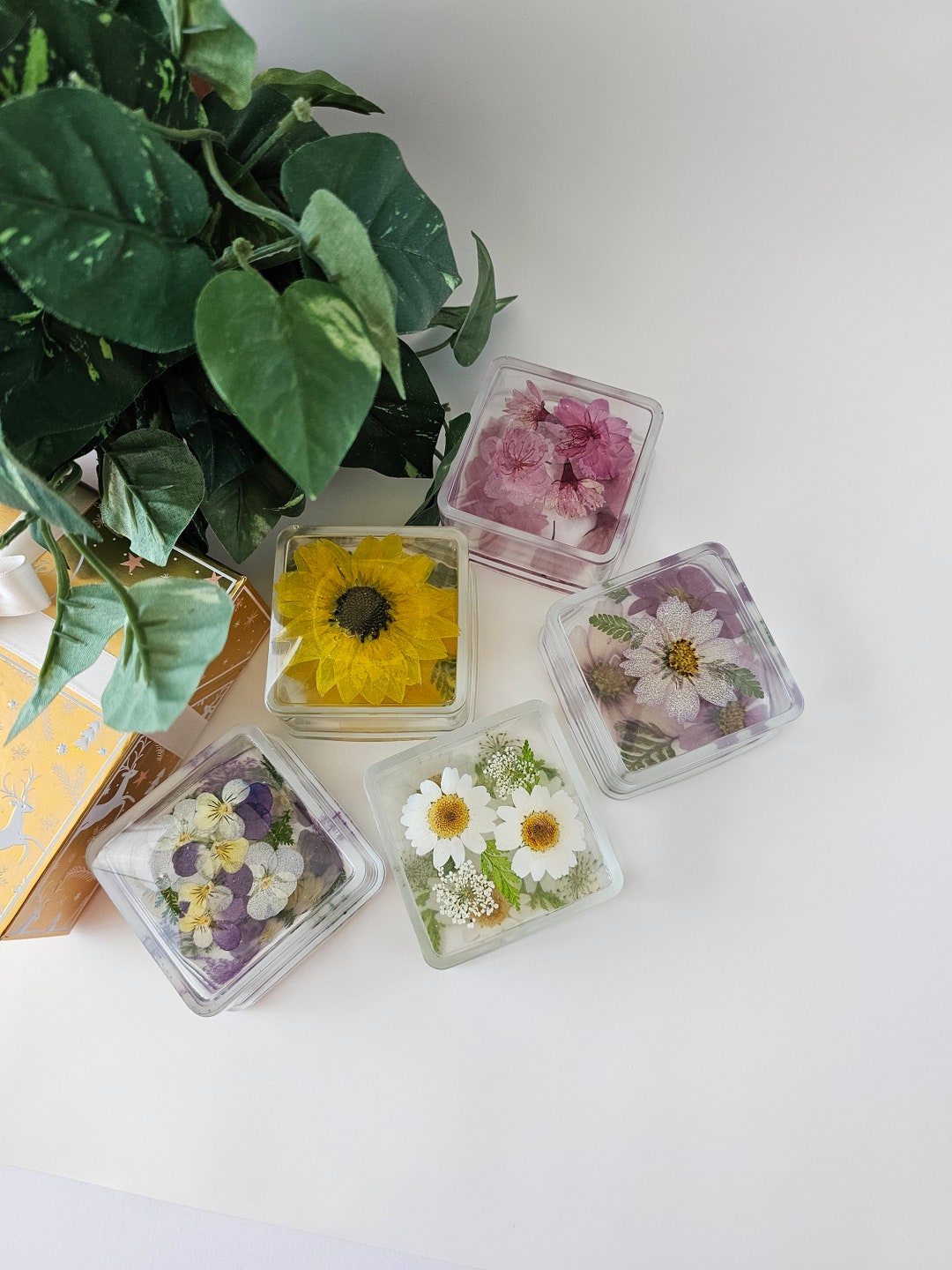Pressed Flower Resin Jewelry Box - Personalized Keepsake Organizer - Etsy