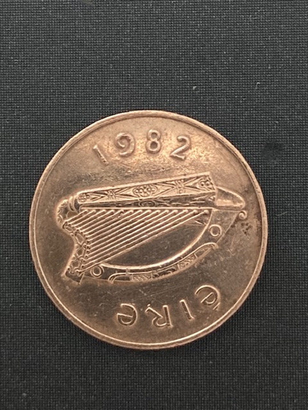 1982 Ireland 2p Coin - Vintage Irish Currency Collectible - Etsy