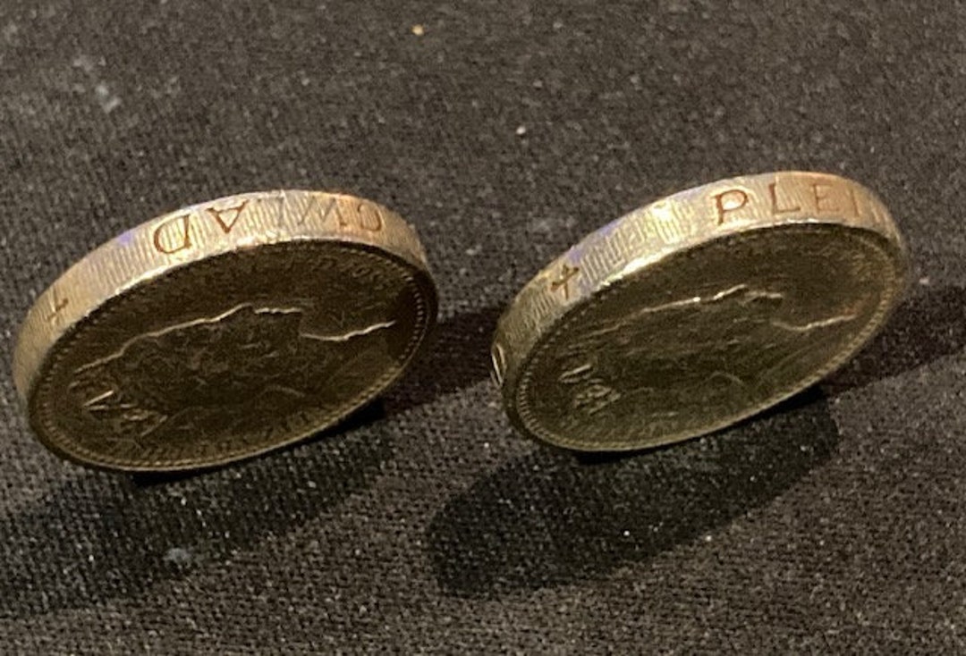 Two 1985 One Pound Coins 1. Rare 1985 One Pound Error Coin, Upside Down ...