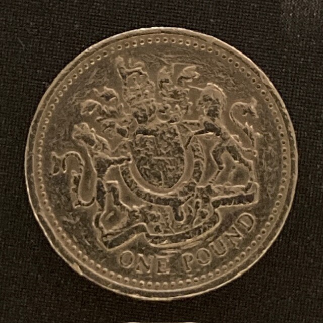Rare 1983 One-pound Coin Queen Elizabeth II Error Coin Upside Down ...