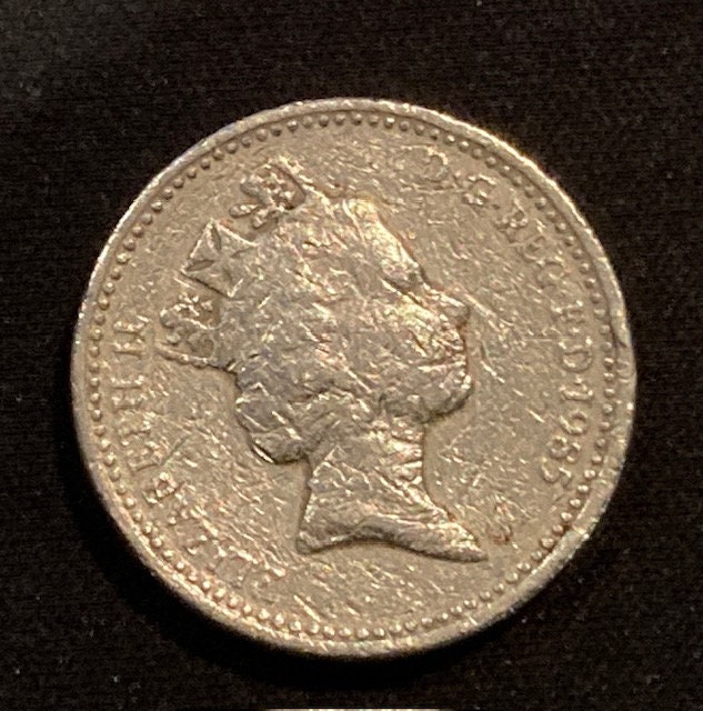 Two 1985 One Pound Coins 1. Rare 1985 One Pound Error Coin, Upside Down ...