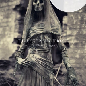Gothic Banshee Among Ruins, PRINTABLE Creepy Wall Art, Vintage Portrait ...