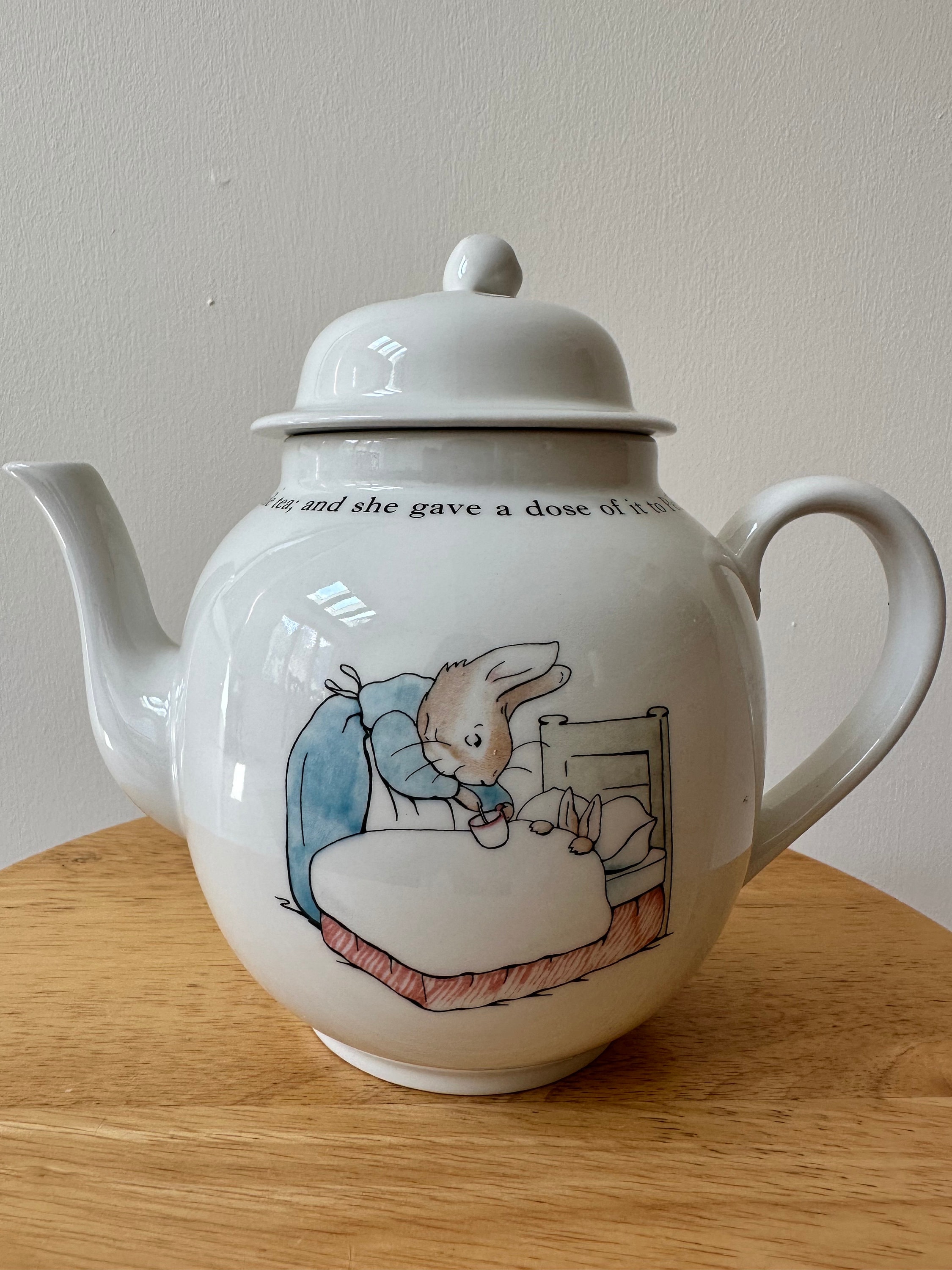 Vintage WEDGEWOOD Peter Rabbit Beatrix Potter Children's Teapot - Made ...