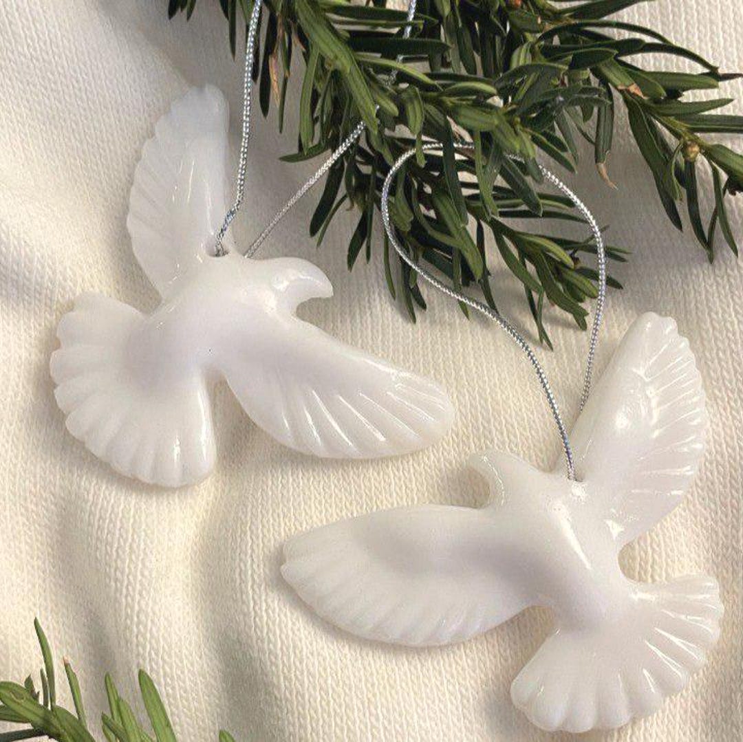 Pair of White Doves Resin Art – Valentine’s Day Gift, Symbol of Love ...