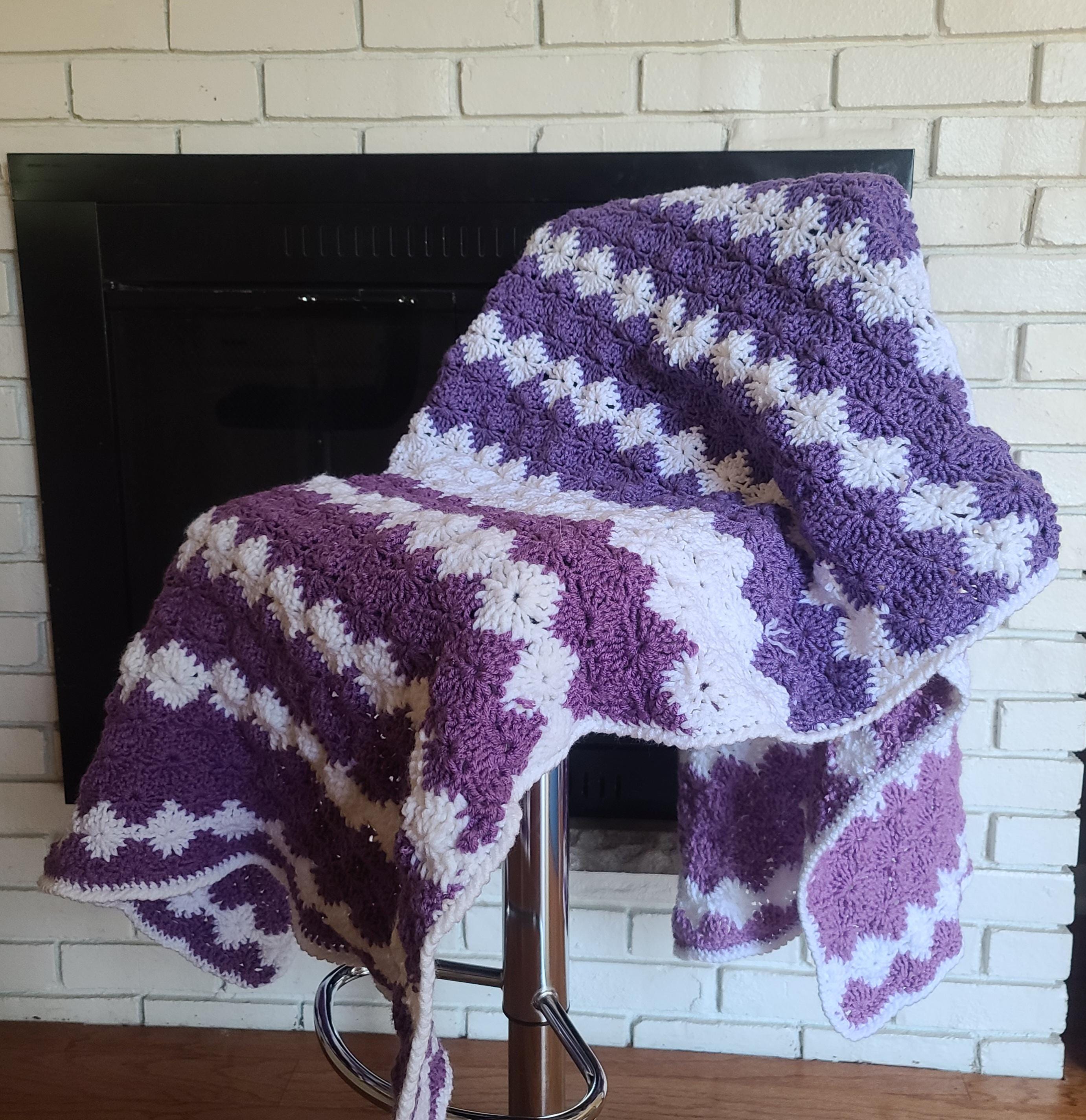The Annabelle Purple and White Wheel Crochet Blanket - Etsy