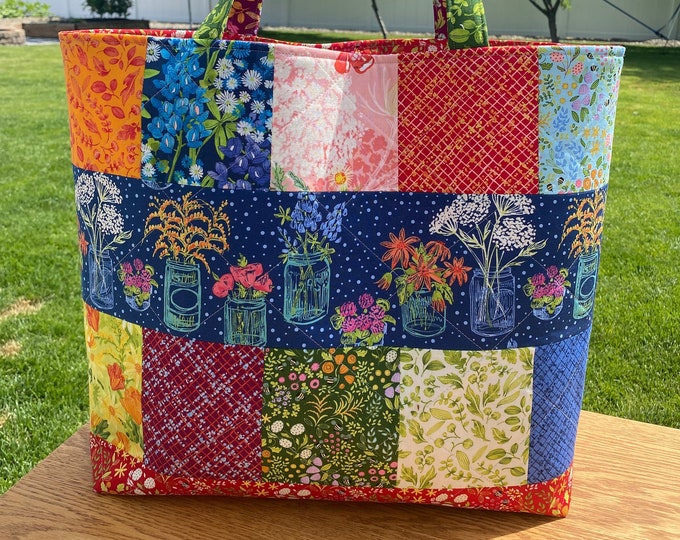 Wild Flowers Quilted Market Bag - Etsy