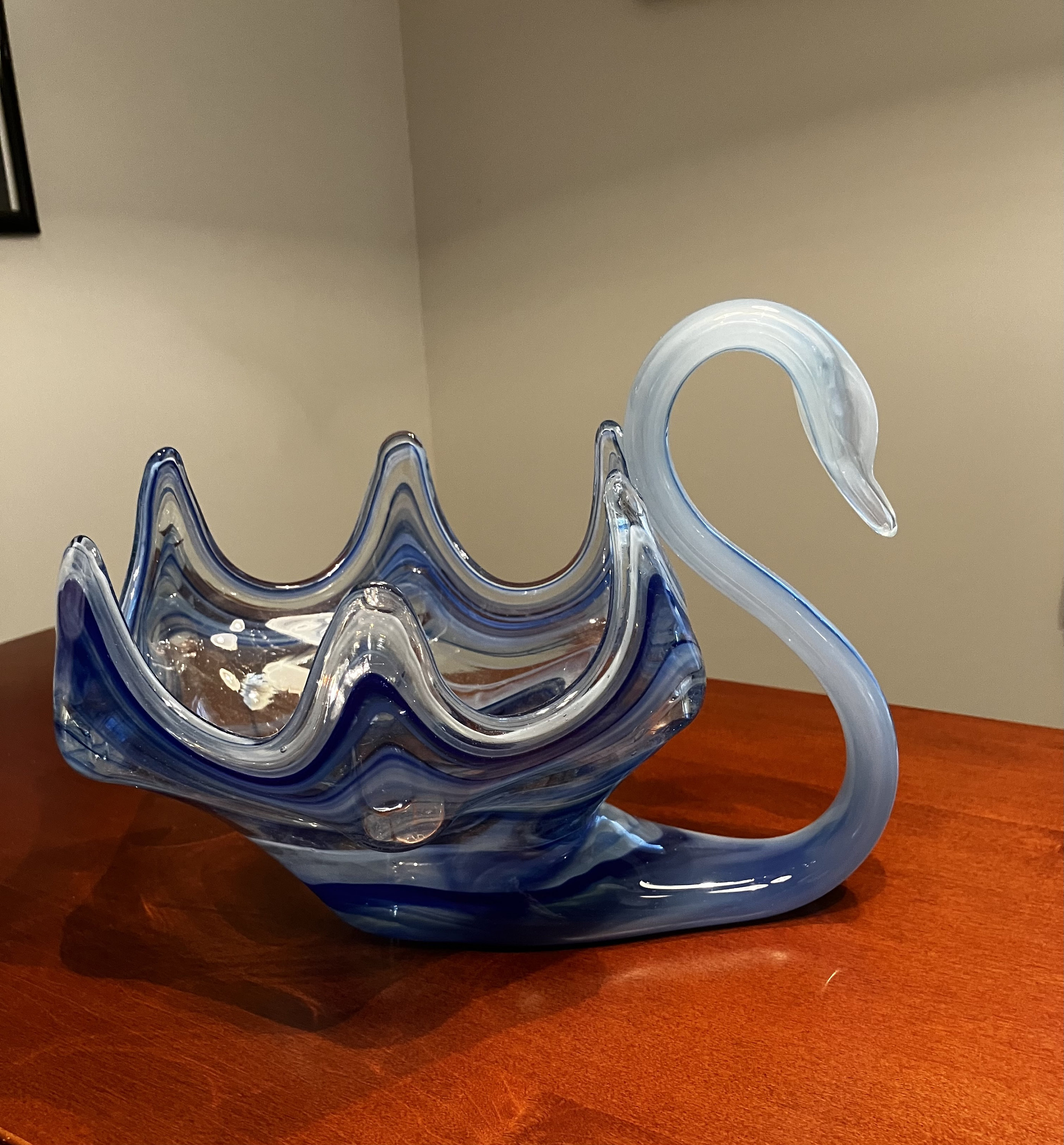 Vintage Hand Blown Blue Swan Bowl Swirled Shades of Blue Art Glass 70s ...