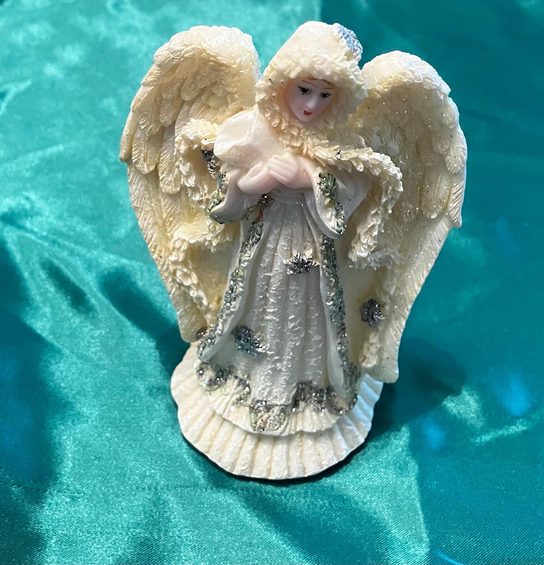 Winter Angel Resin Figurine 5.5"- Vintage K Collections - Beautiful ...