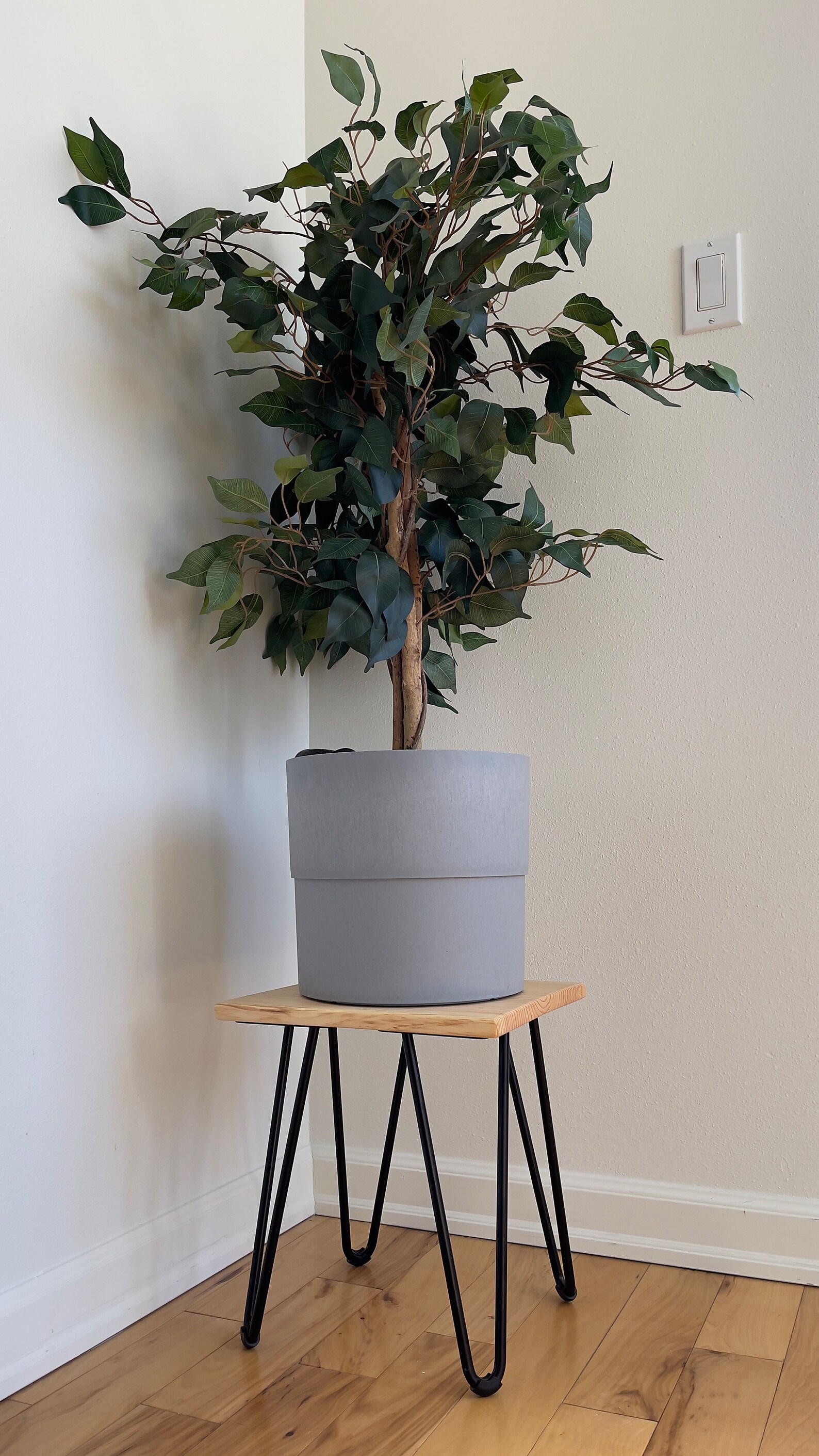 Light Pine, Wood, Accent, Stand, Table - Etsy