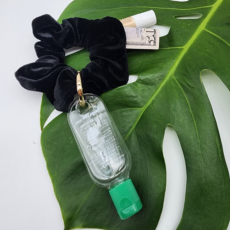 Sriracha Keychain Bottle Hot Sauce Sriracha Mini Keychain Gift Sriracha ...