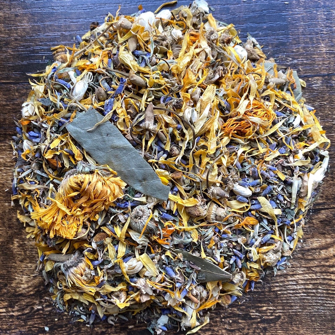 Money Herbs, 11 Herbs for Attracting Wealth, Money Spiritual Bath ...