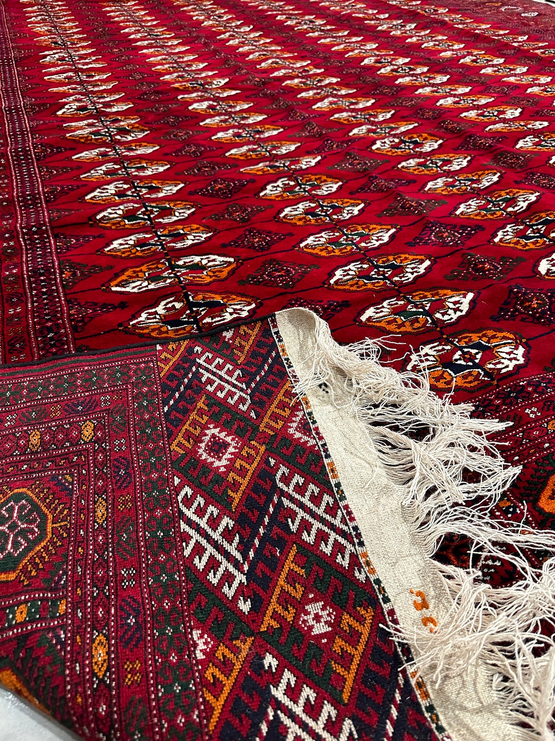 Handmade Rug Traditional Oriental Artisan Home Decor Interior Design ...