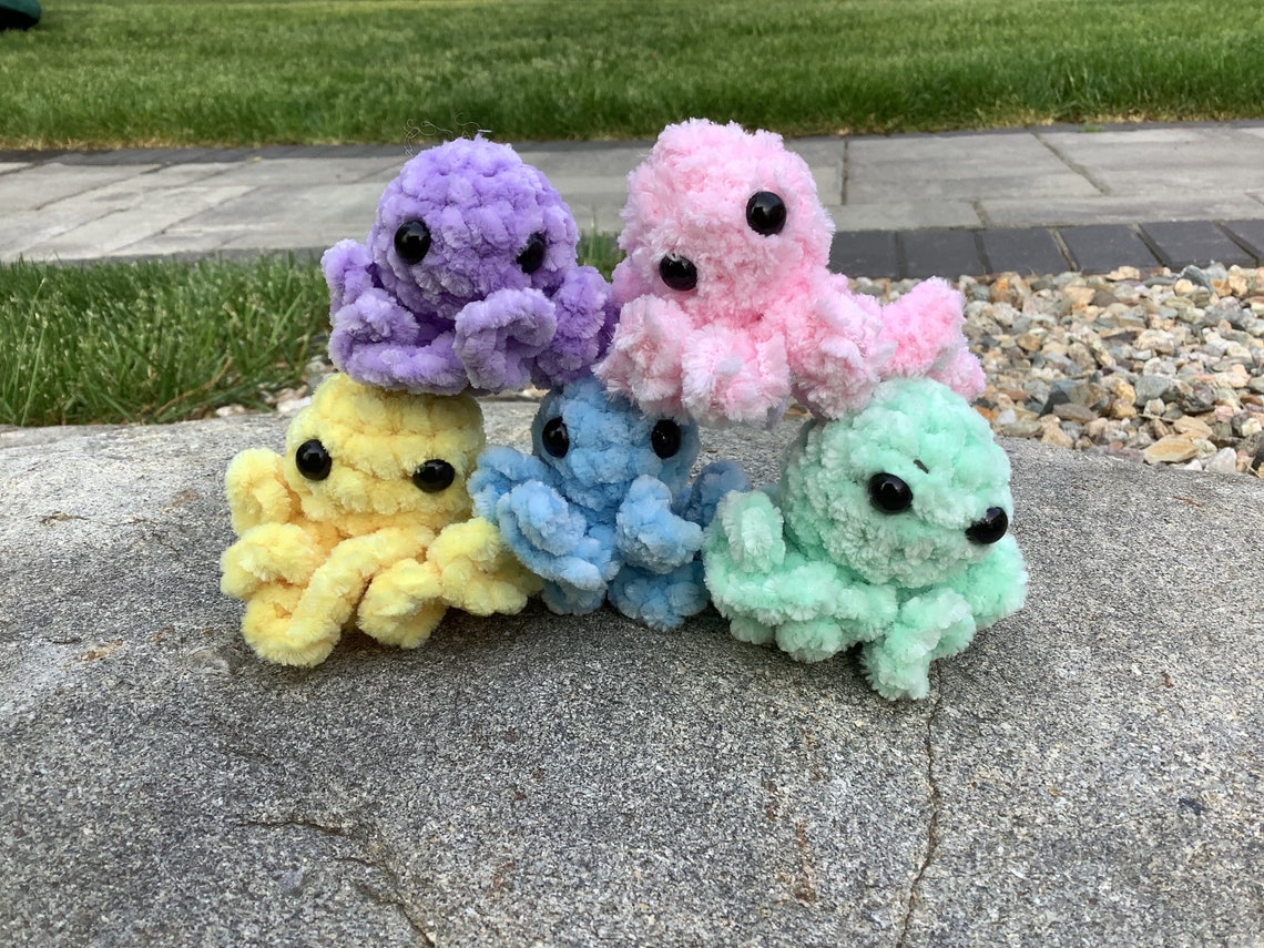 Mini Octopus! - Etsy