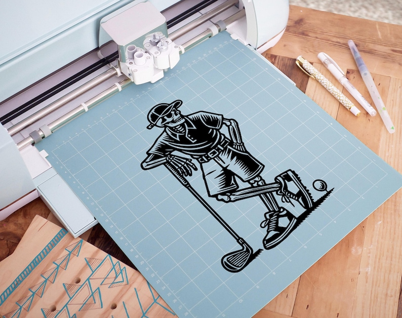 Skeleton Golf Vector Graphic for DIY Crafts and Projects | Skull ...