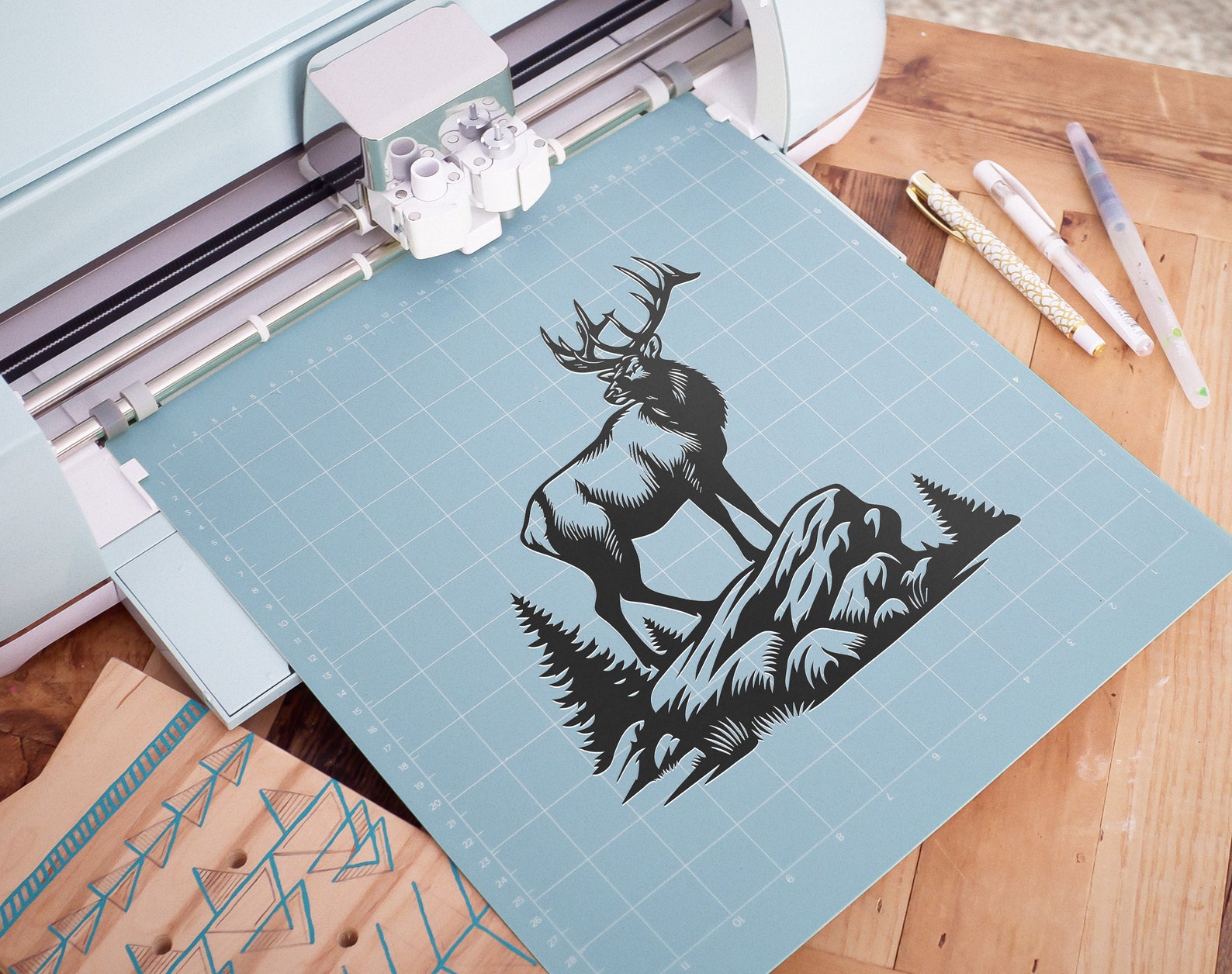 10 Elk Boulder Vector Graphics for DIY Crafts and Projects | Elk ...