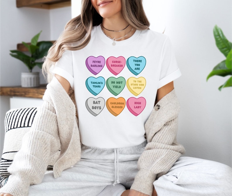 ACOTAR Tshirt, I Am the Rock Tee, Valkyrie, Feyre Darling, to the Stars ...