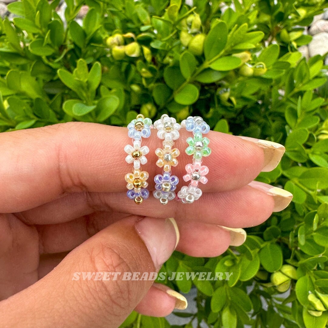 Multi-colour Flower Ring, Colourful Beaded Daisy Rings, Summer Jewelry ...